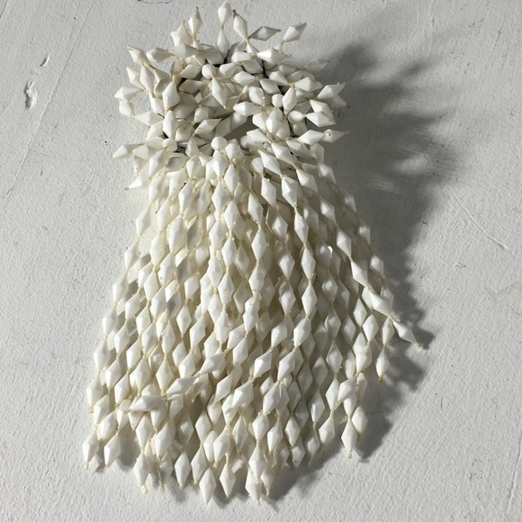 Vintage | Jewelry | Vintage White Long Plastic Bead Broochpin | Poshmark